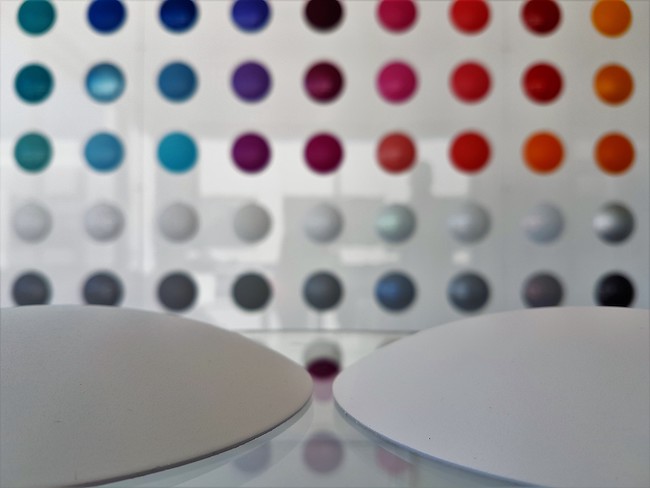 Aircraft cabin: Why adding colourful paint can have an exciting effect