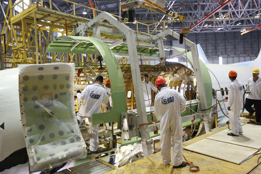 IAI take charge on conversions - Aviation Business News