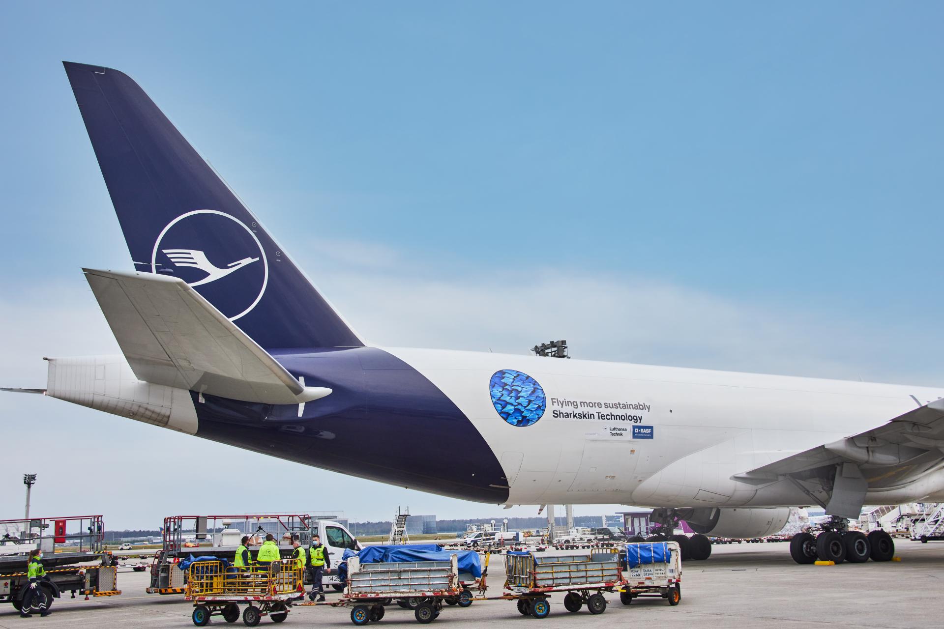 Sleek like a shark: Lufthansa Technik and BASF partner for fuel-saving ...