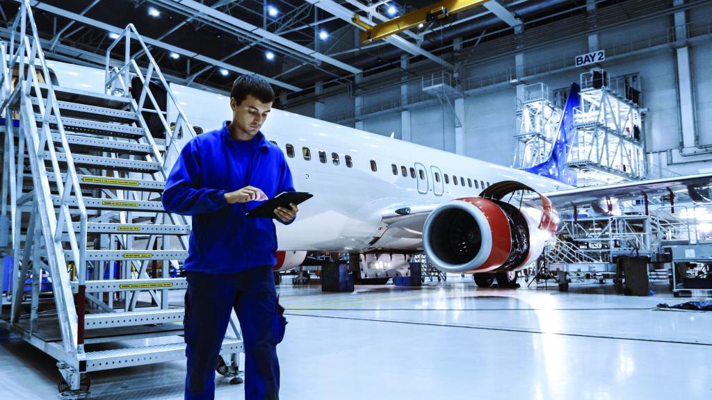 RwandAir goes live with TRAX MRO software - Aviation Business News