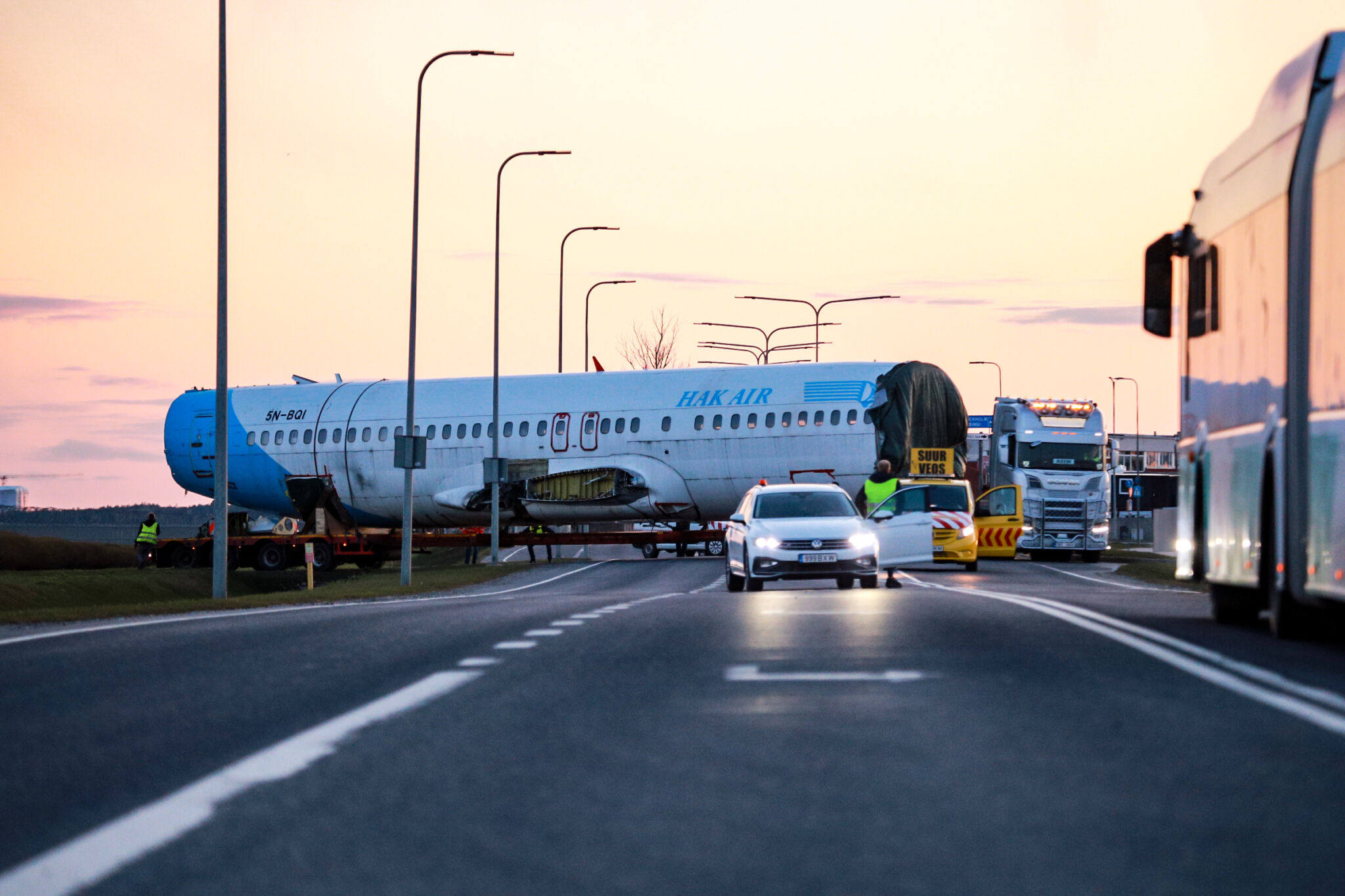 Magnetic MRO sells Boeing 737-400 parts after successful teardown project
