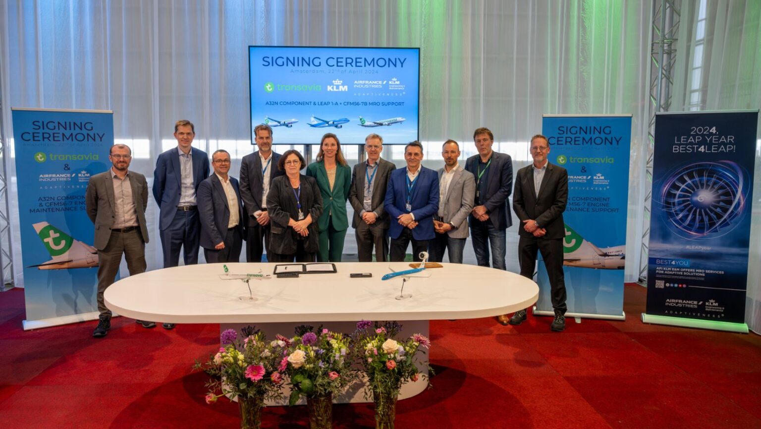 AFI KLM E&M and Transavia sign new component and engine support agreements